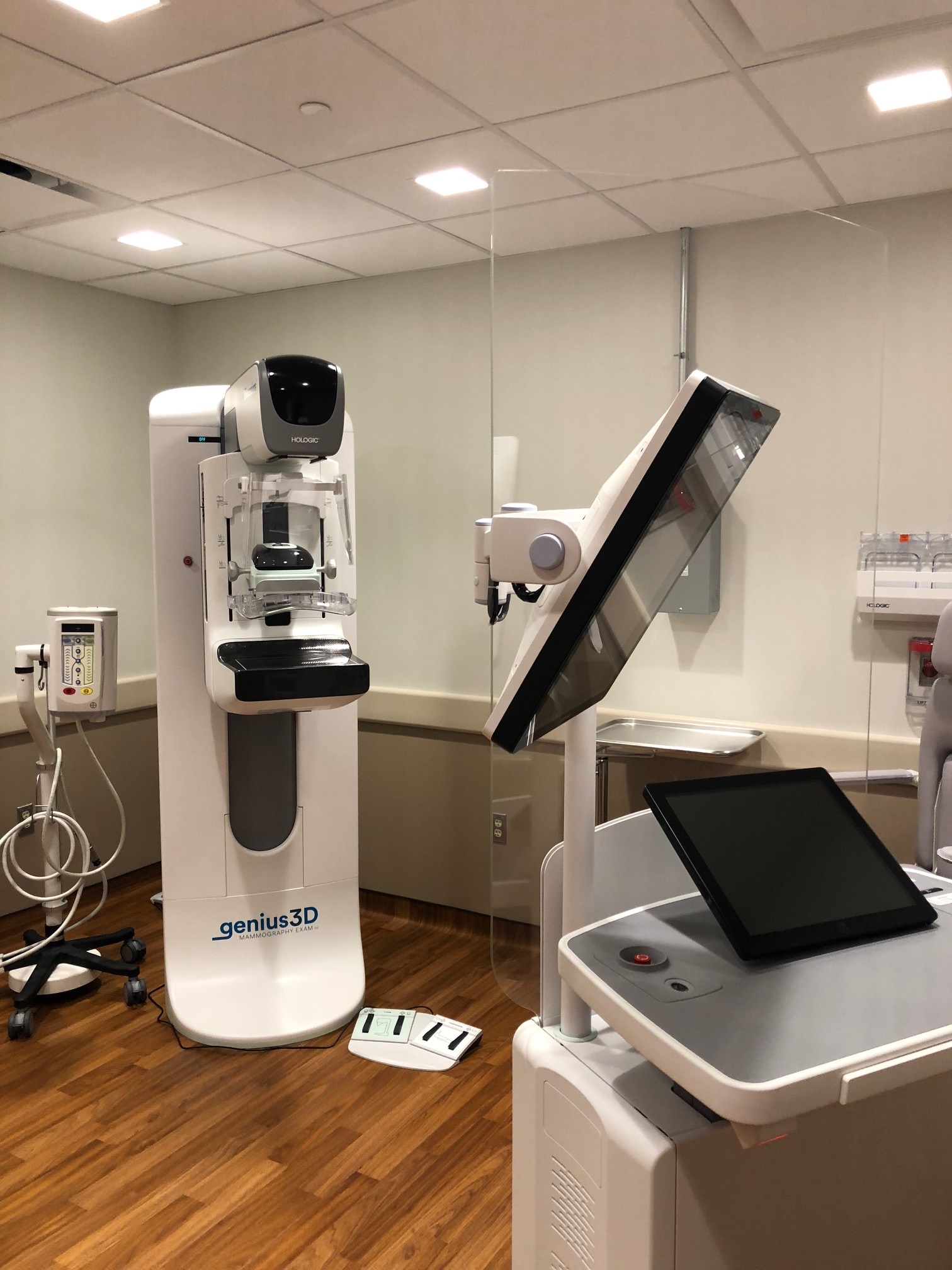 New Outpatient Diagnostic Mammography Unit Opens at MD Anderson Cancer ...